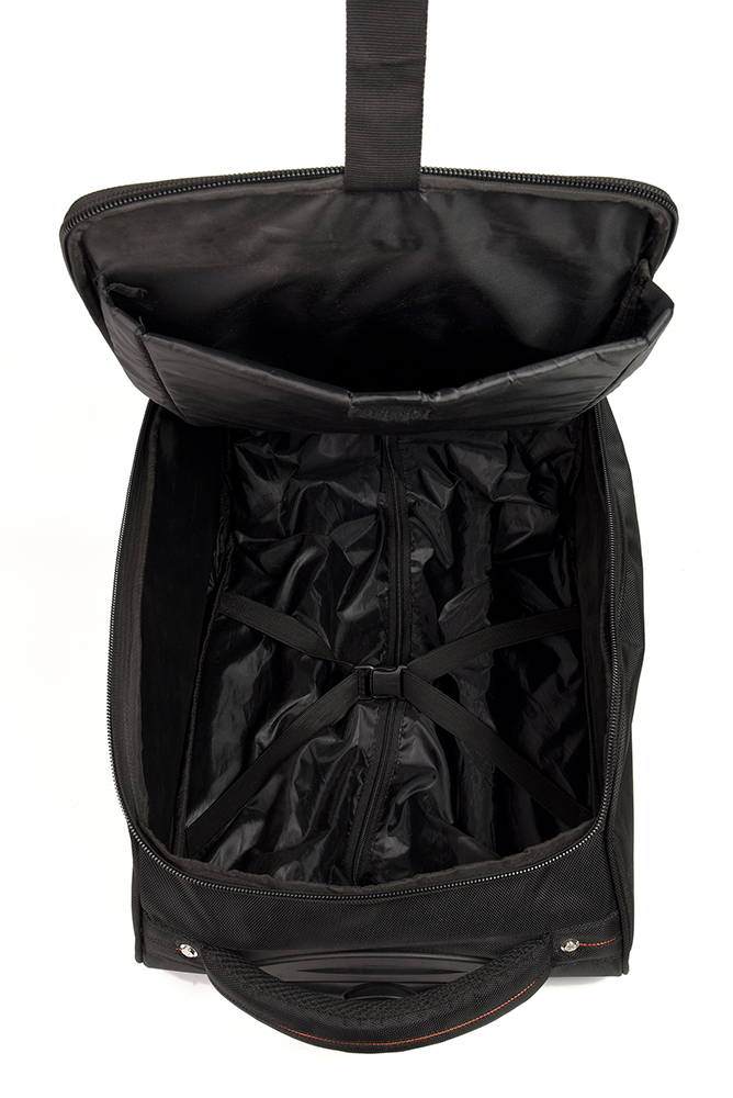 Buy Saccus Black Wheel Access Bag Online @ ₹1929 from ShopClues