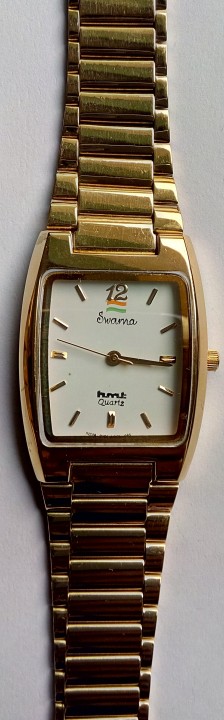 Hmt Quartz Mens Golden Watch
