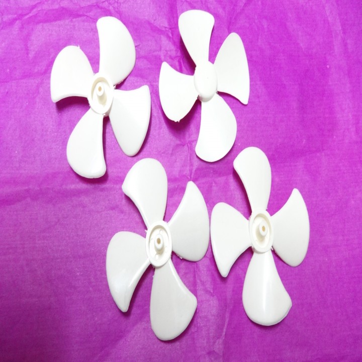 Buy SMALL PROPELLERS FOR TOY SMALL MOTORS- 4 BLADES Online @ ₹199 from ...