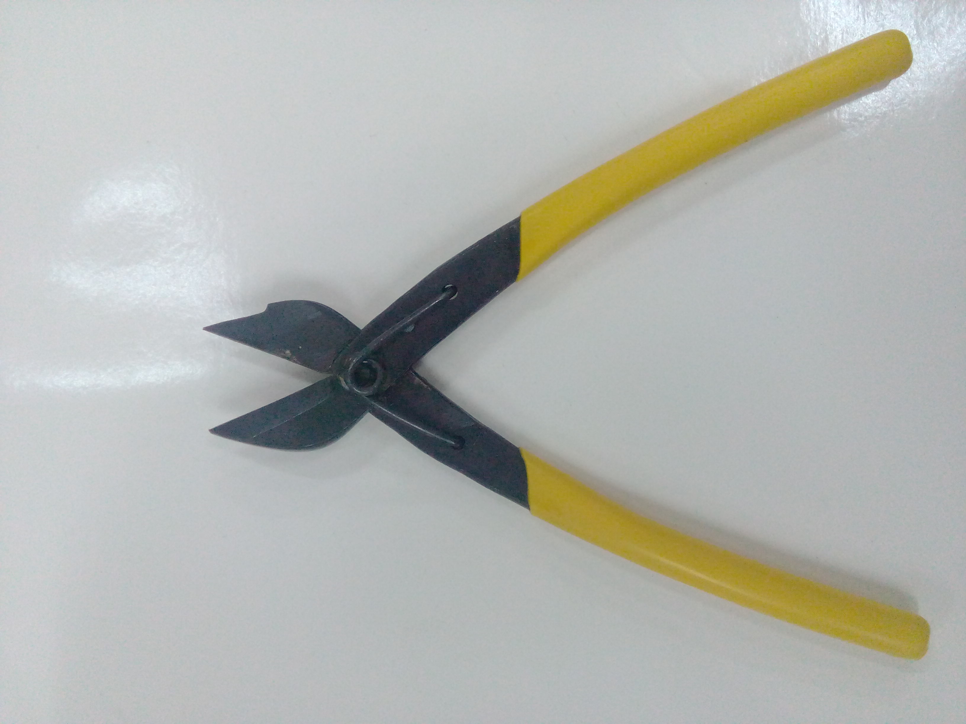 Buy Sheet Cutter 160 mm (Wire Bolt Cutter) Online @ ₹166 from ShopClues