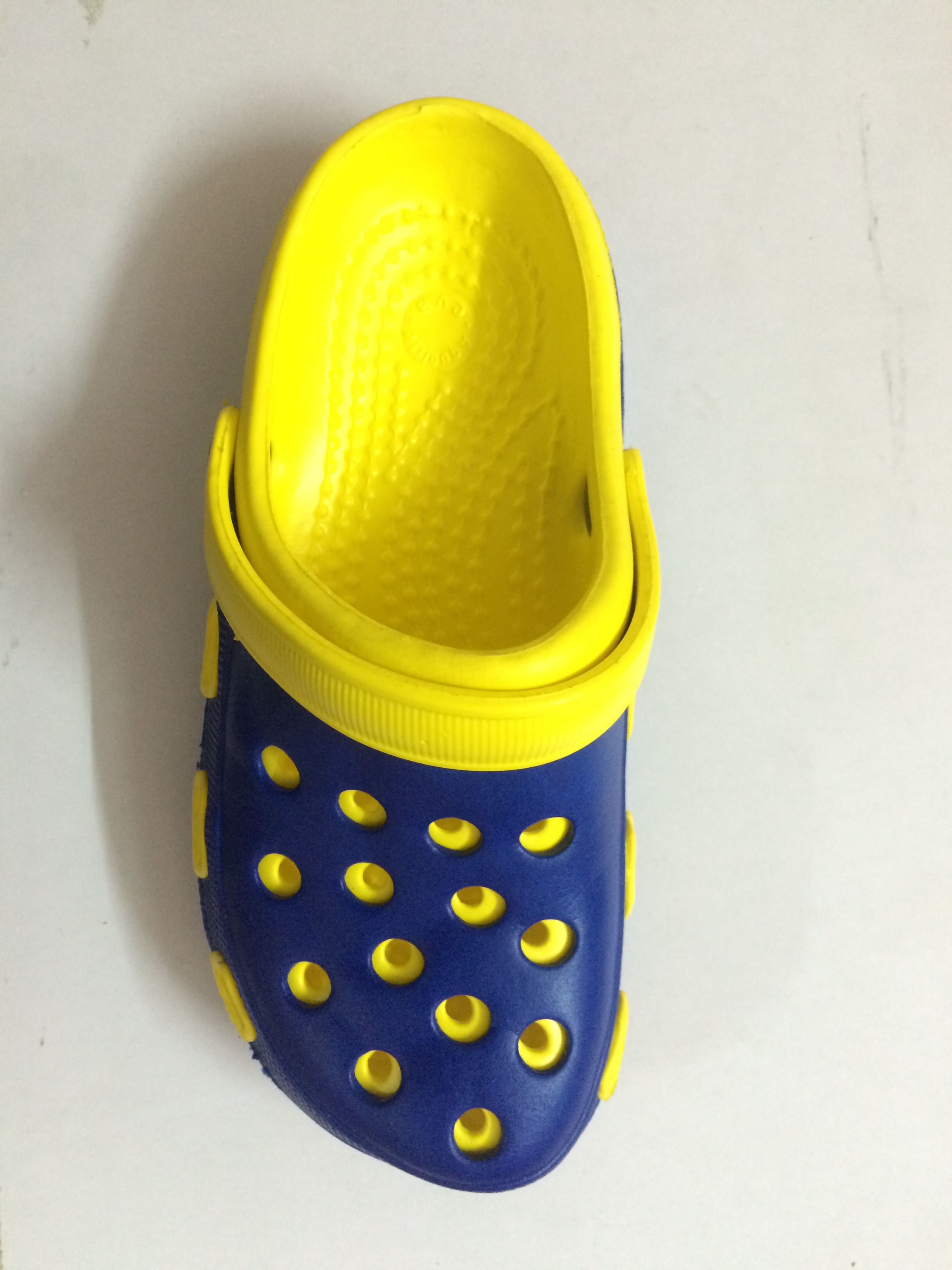 Buy Aqualite Blue Yellow Crocs Online @ ₹290 from ShopClues