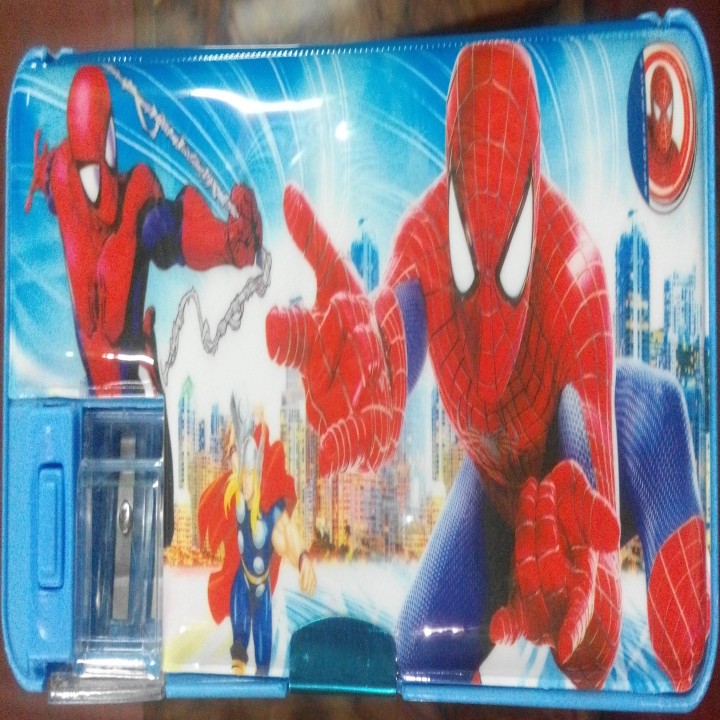 Buy Spider man Magnetic Pencil Box With Sharpner Online @ ₹125 from ...