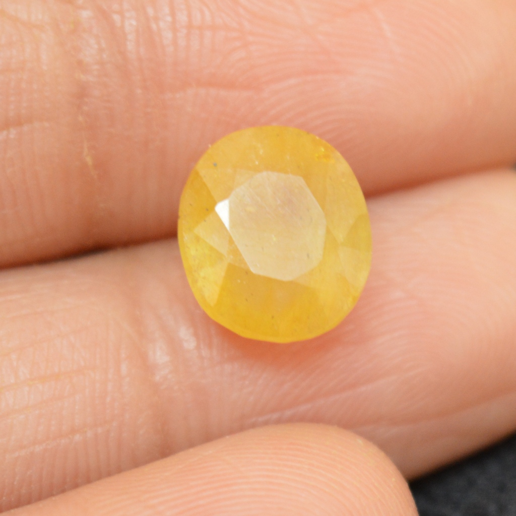 Buy MANGLAM RAJ RATAN 4.75 Ct Oval Shape Natural Beautiful Yellow ...