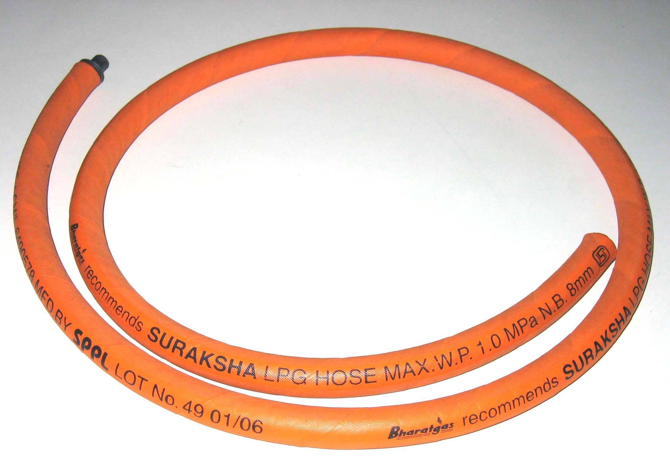 Buy Suraksha LPG gas Pipe 1.5 mtr with ISI mark Online @ ₹199 from ...