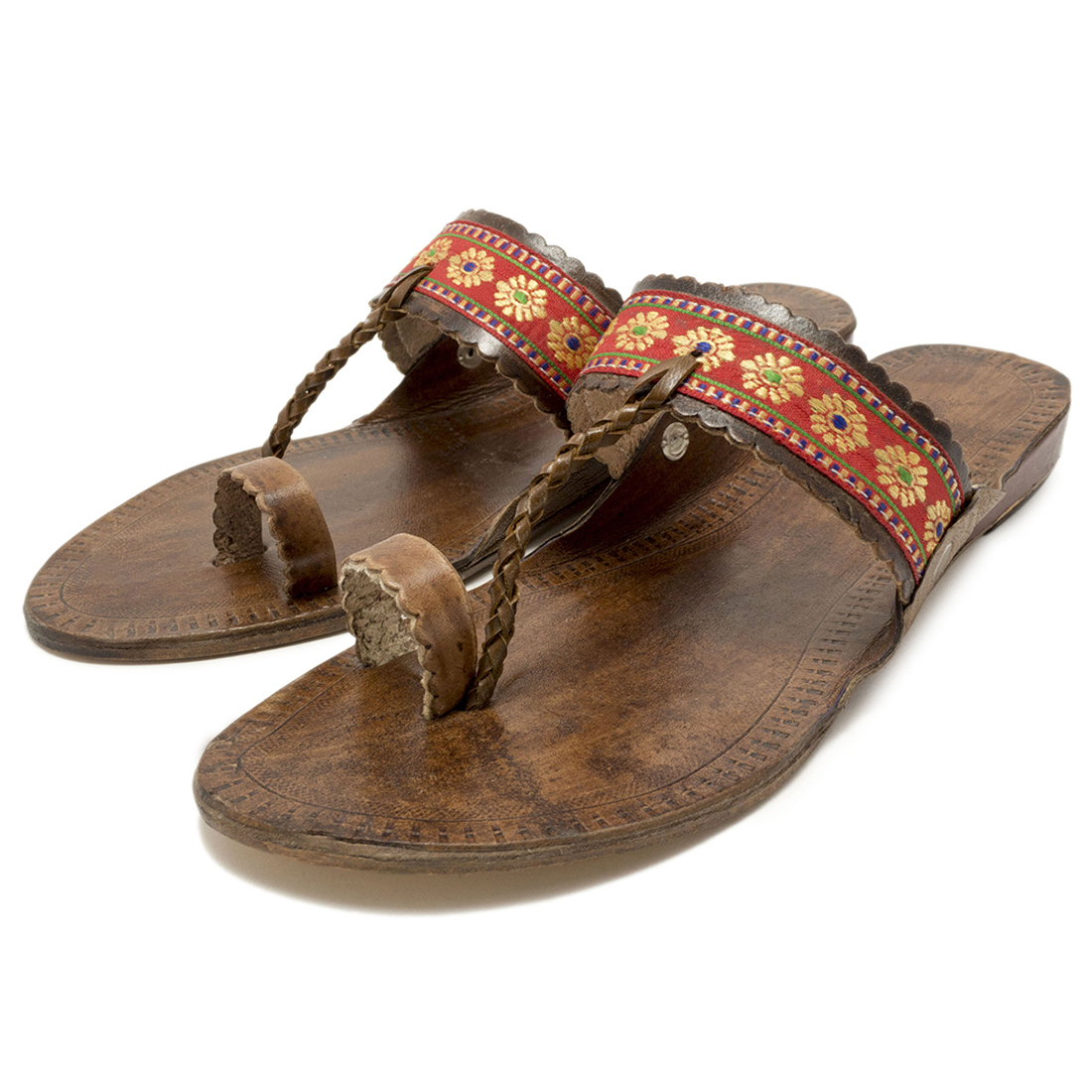 Buy The Shaded Brown Pure Leather Indian Ethnic Wear Sandal Online ...