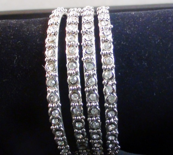 Silver Stone Metal Bangles Set