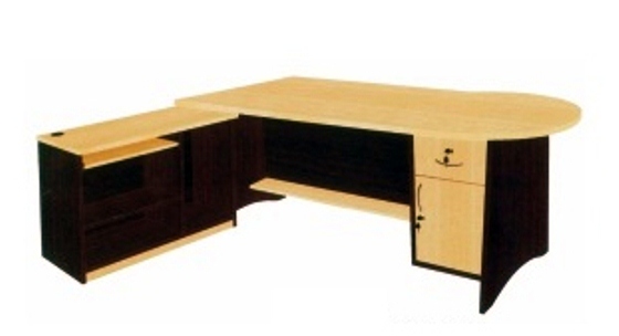 Buy Shop Sting Classic Post Modern Executive Desk Online @ ₹28499 from ...