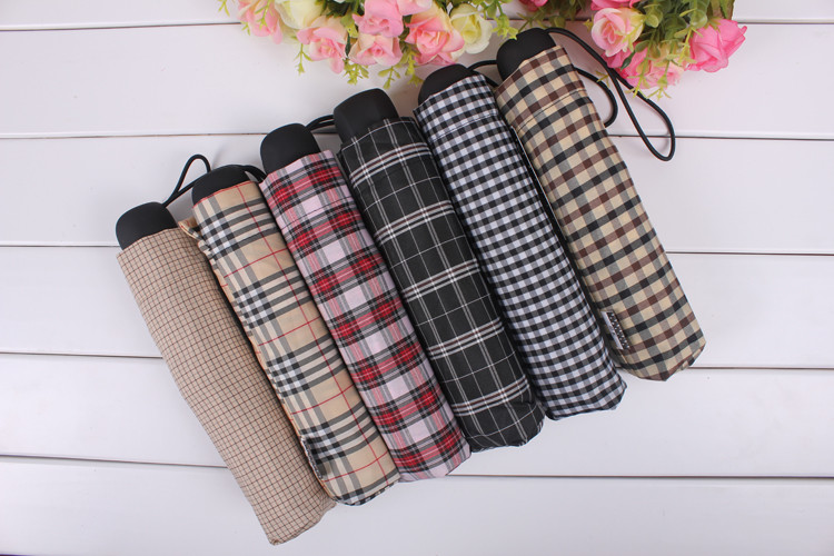 Check Design Three Fold umbrella for Men and Women In India - Shopclues ...