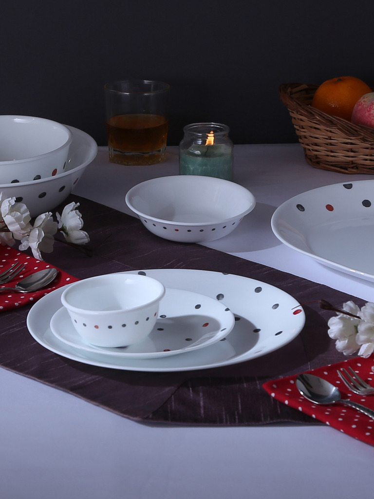 Buy Corelle Vive Range Polka Dottie 30 Pcs Dinner Set Online @ ₹13260 ...