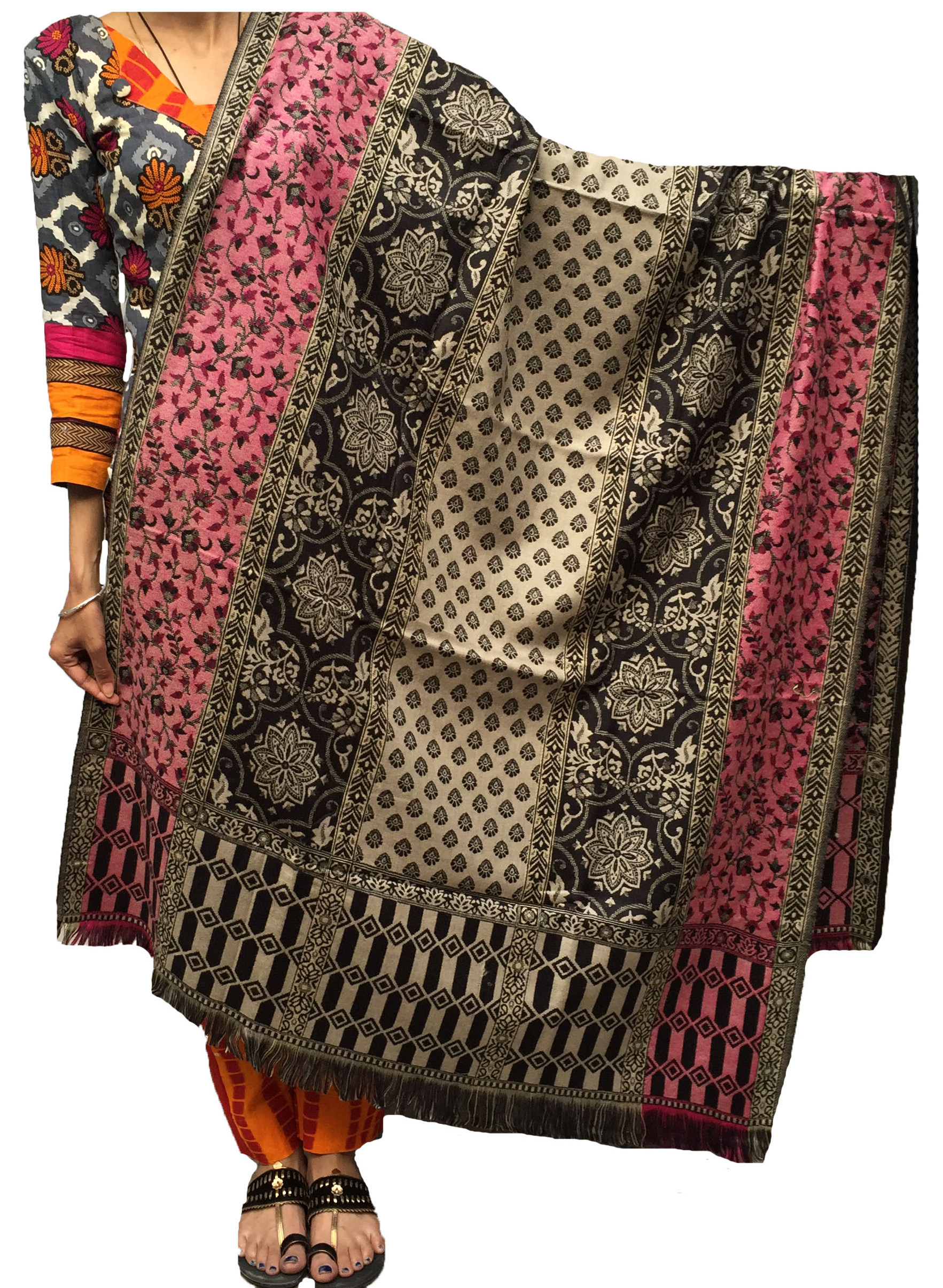Buy Pure Woolen Warm Women Shawl For Extreme Winters-Heavy Wool Instant ...