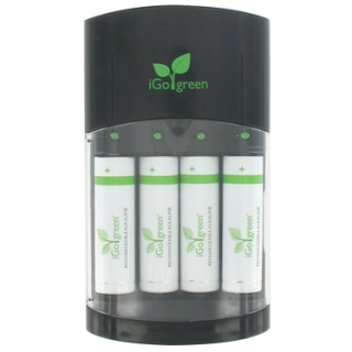 iGo Charger with 4 AAA Rechargeable Batteries