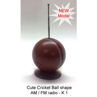 Cute Cricket Ball shape AM/FM radio