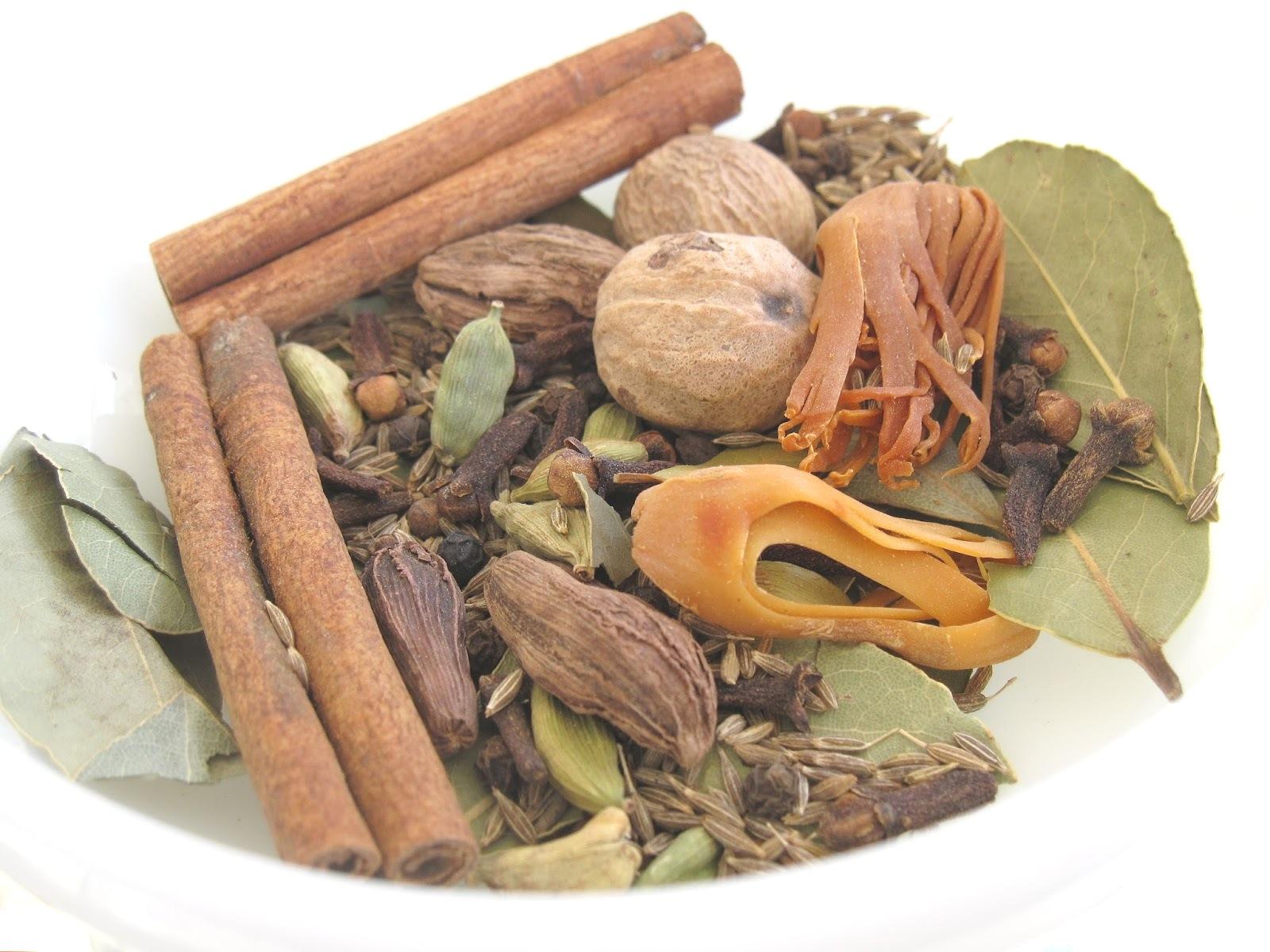 Shop 14 Whole Garam Masala Online - Shopclues