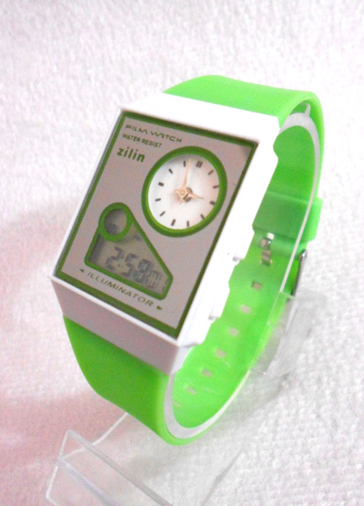 dual time wrist watch