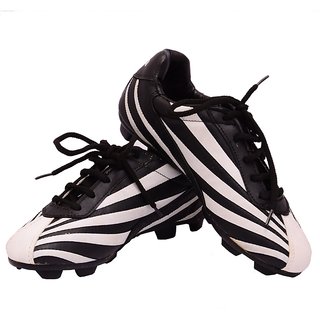 Fenta sports football shoes