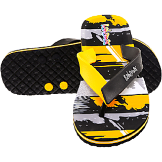 Buy Relaxo Bahamas Black Yellow Slippers Online @ ₹315 from ShopClues
