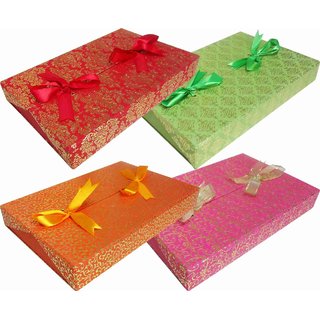 Buy Gift Box (Saree) Online @ ₹500 from ShopClues