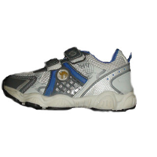 BOYS SPORT SHOES
