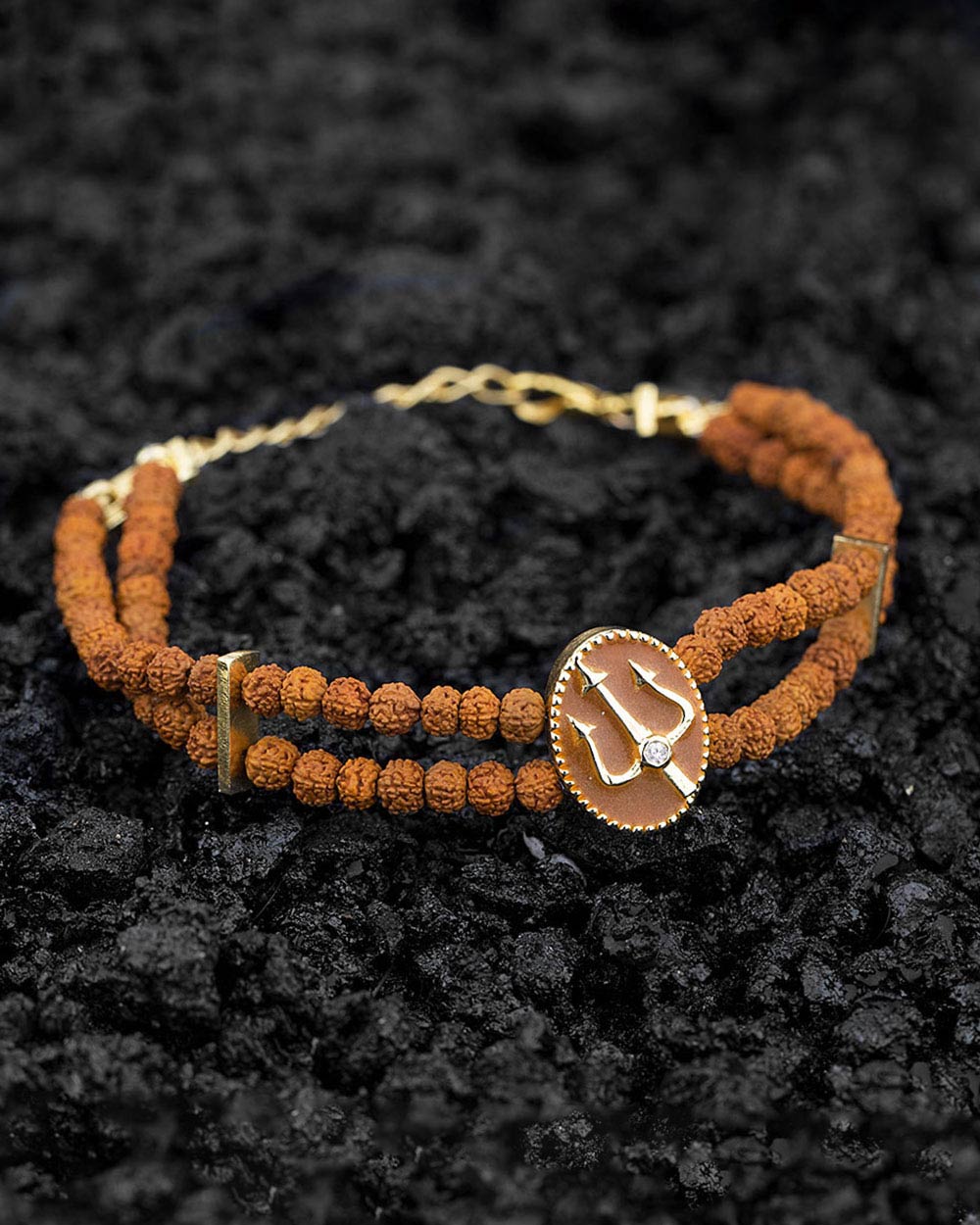 Buy Dare by Voylla Adorable Mahadev Rudraksha Bead Bracelet Online ...