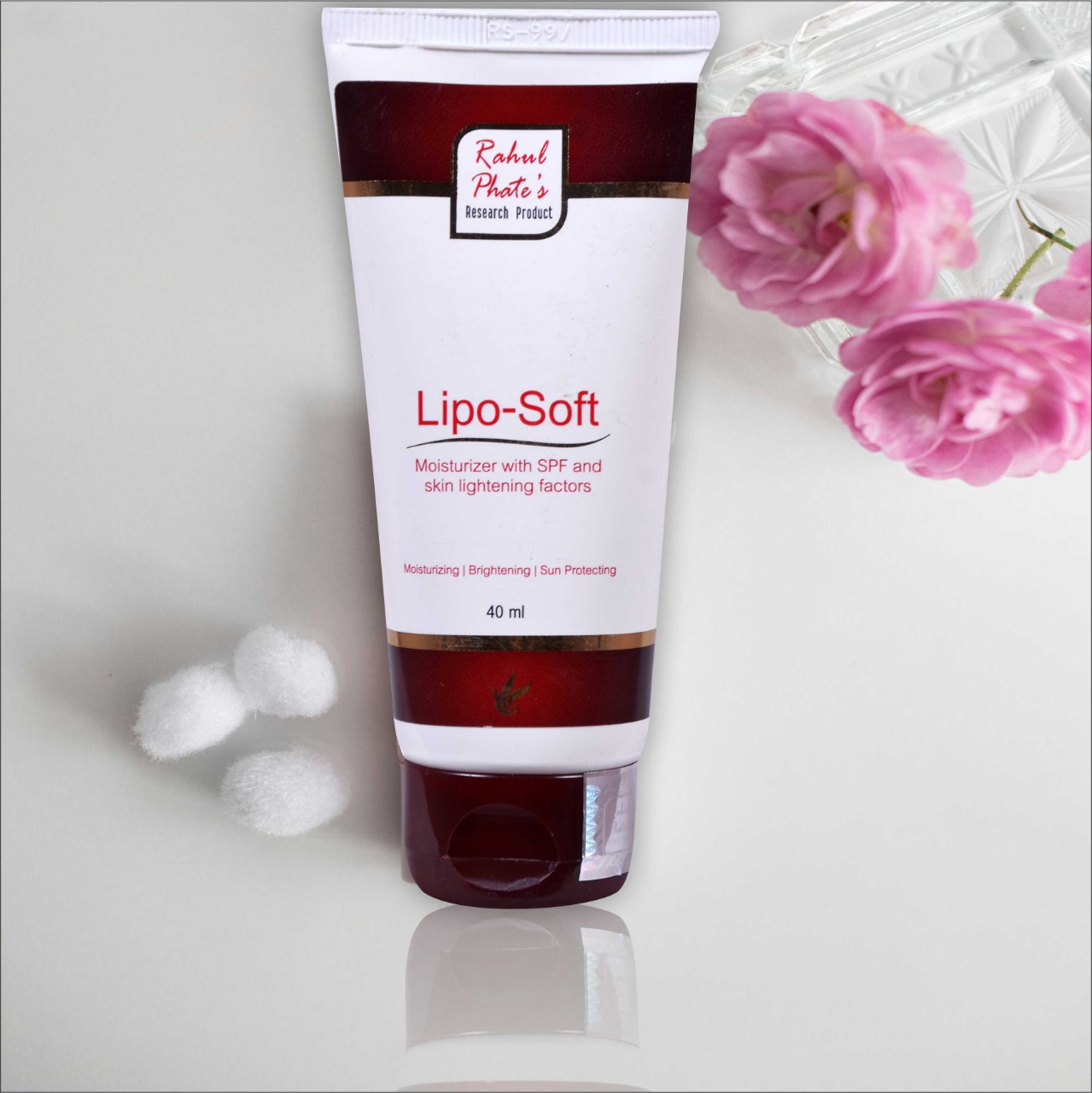 Buy Rahul Phate Lipo-Soft Moisturizer with SPF and Skin Lightening ...