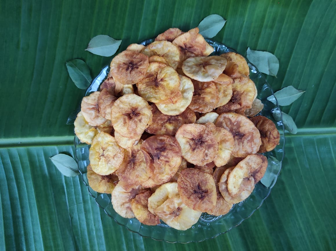 Buy kerala 250gm calicut pure and fresh tasty sweet Banana Chips 250gm ...